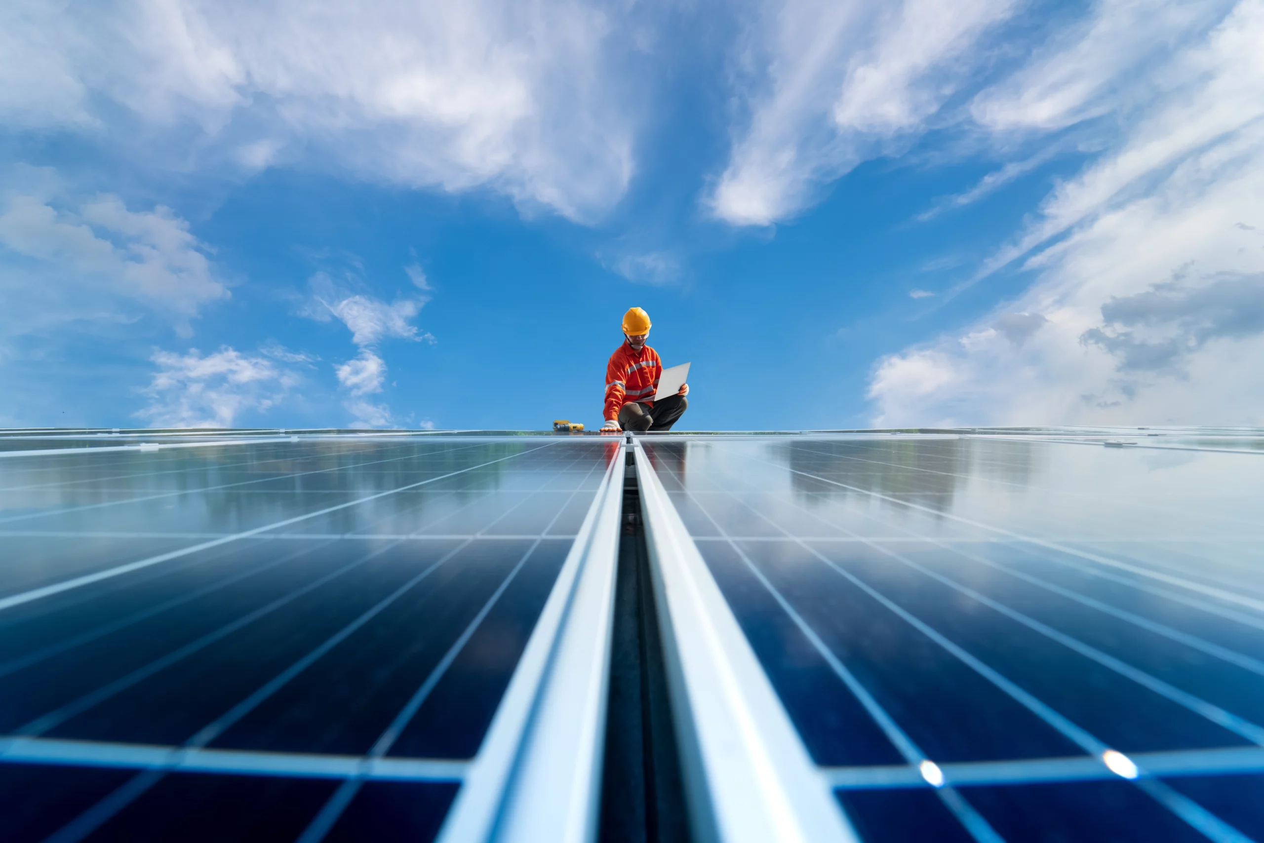 Clean Solar Panels: Best Practices Revealed