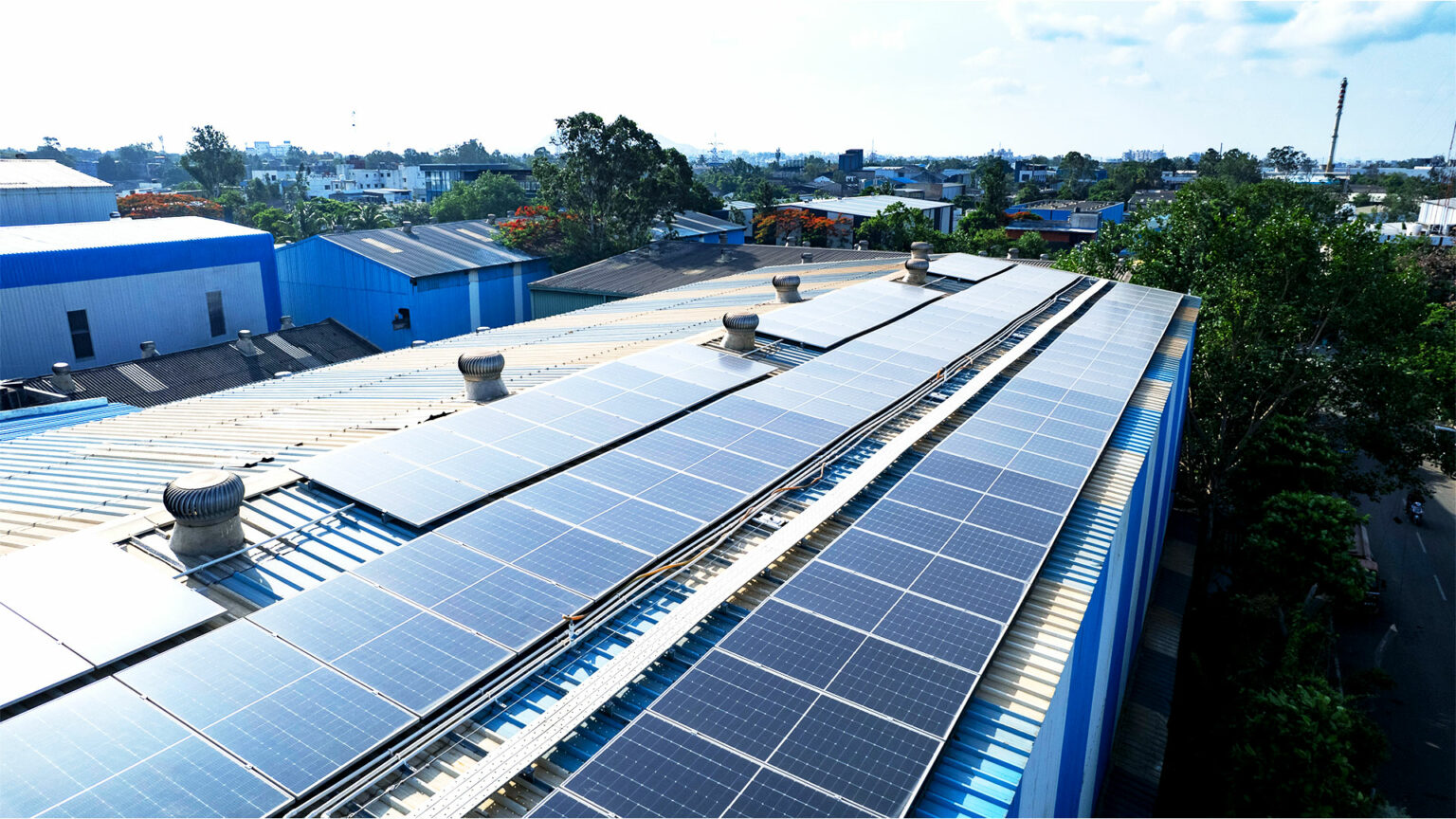 India's Sprint to Renewable Energy: Rooftop Solar Energy Adoption